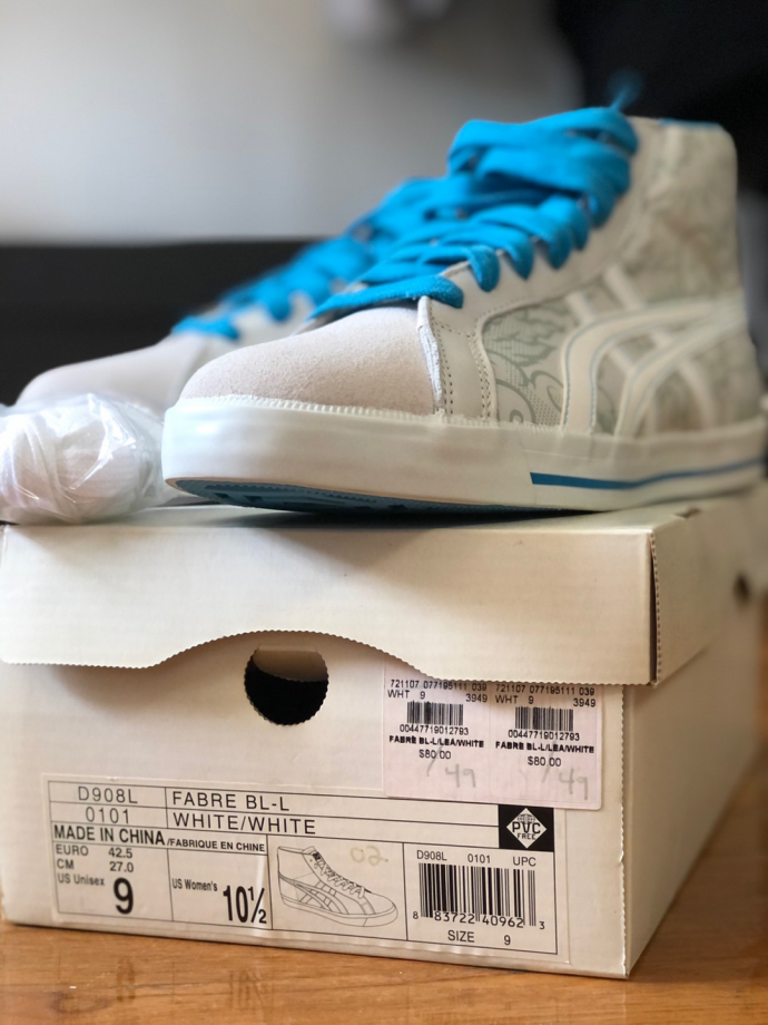 *NEW* Asics Onitsuka Tiger high top sneaker size 9