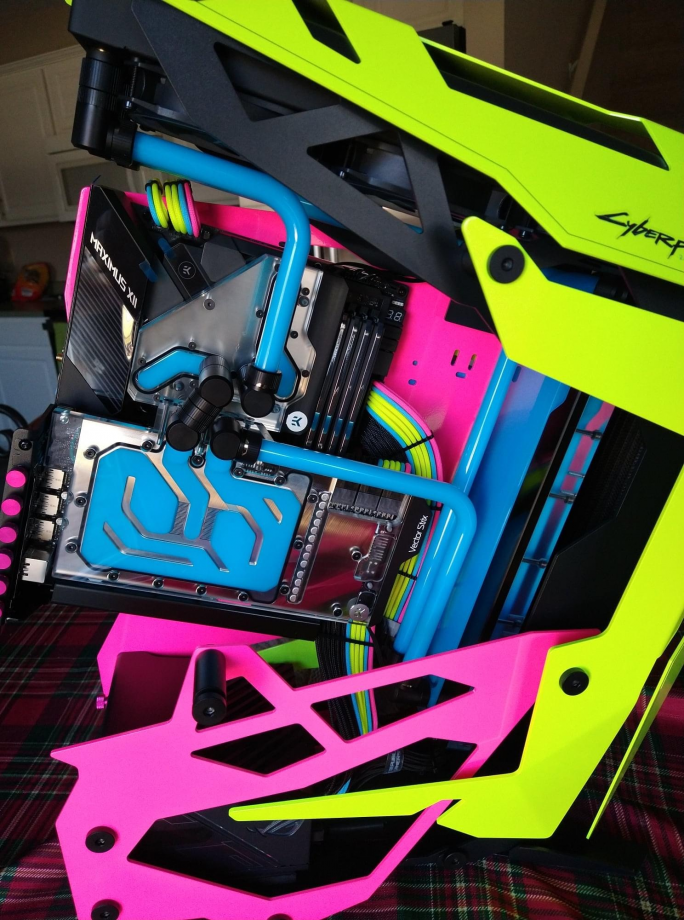 Custom Cyberpunk 2077 High End PC