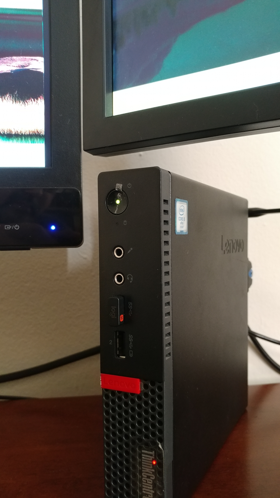 Lenovo Thinkcentre M910q tiny desktop,dual monitor