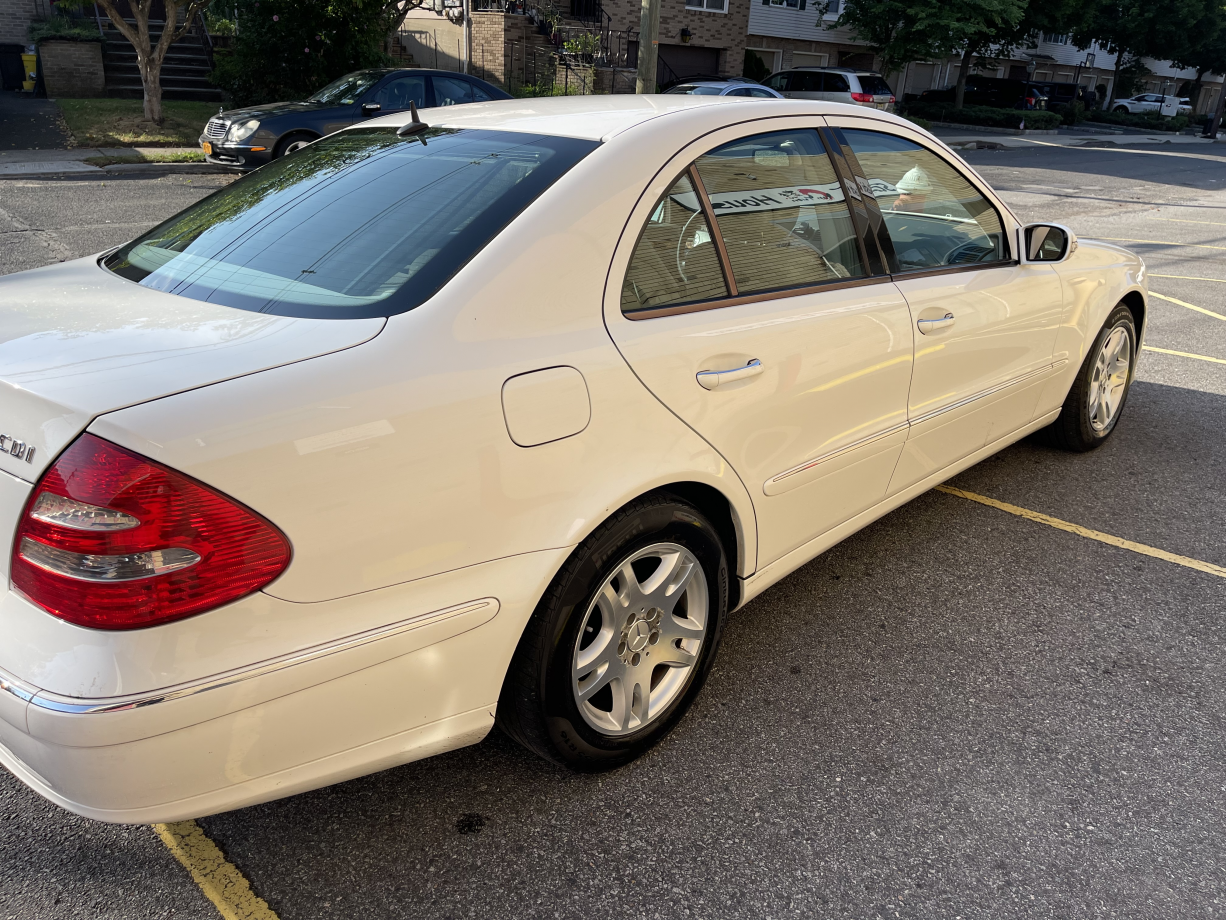 2006 MERCEDES BENZ E320 CDI