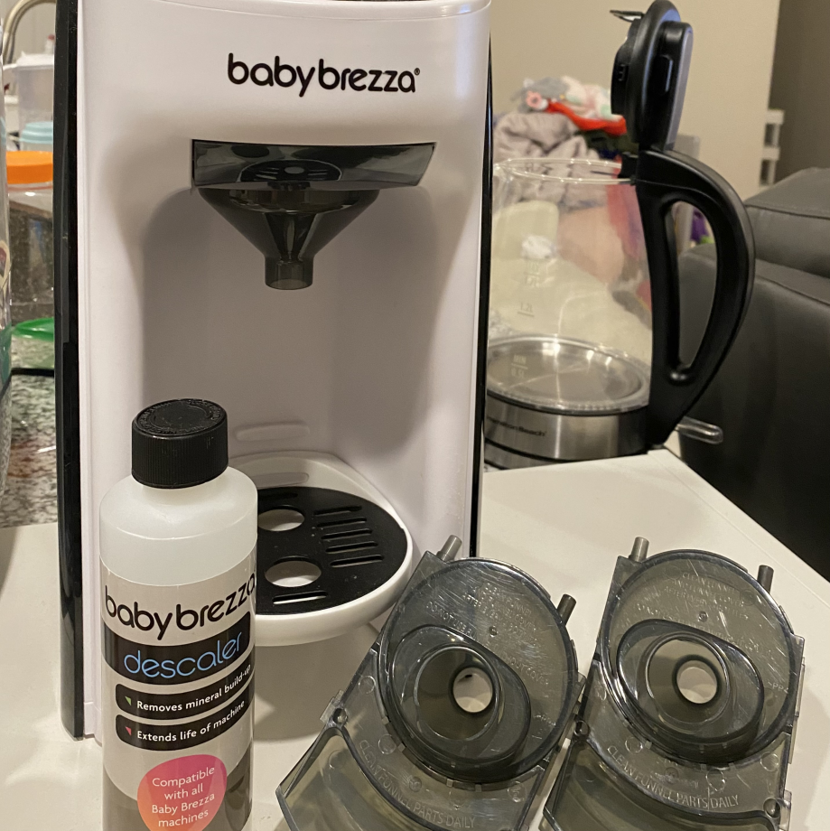 Baby Brezza Pro + 2 replacements + new cleaner