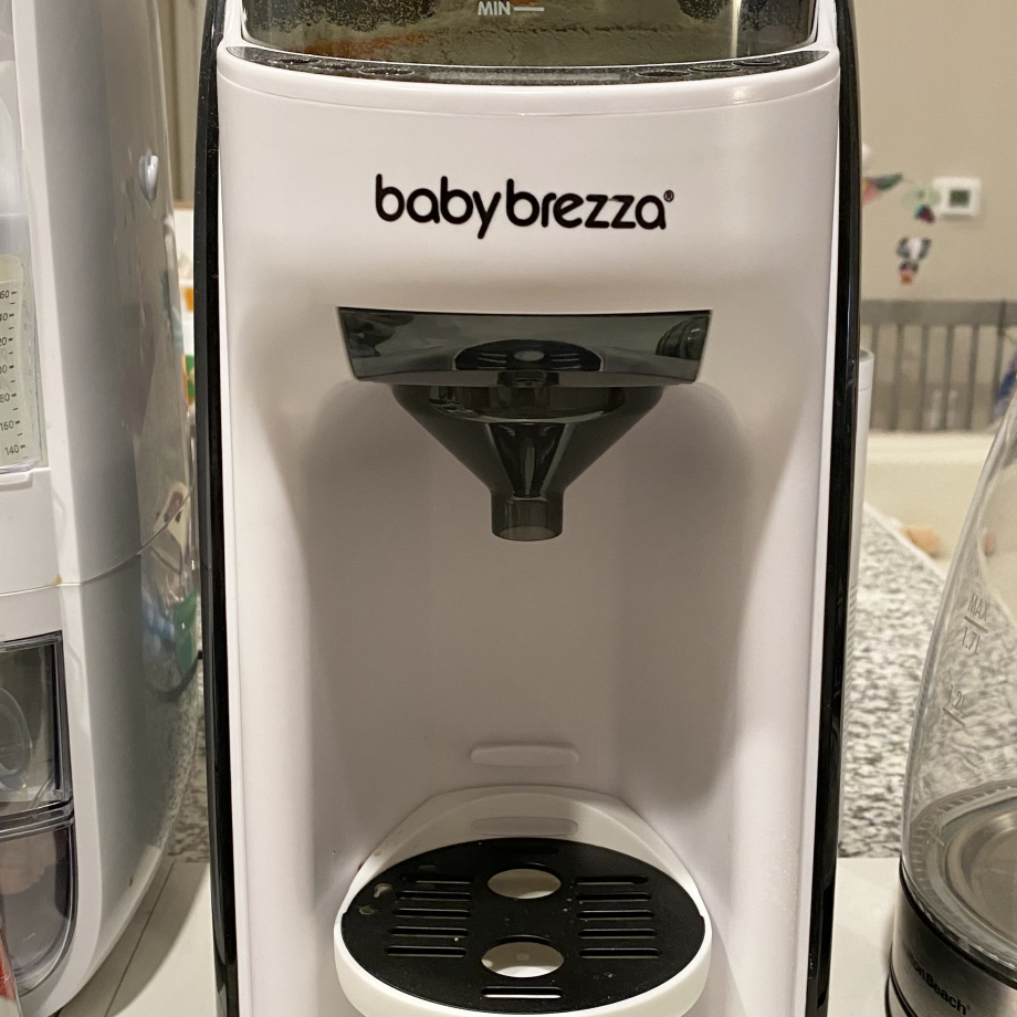 Baby Brezza Pro + 2 replacements + new cleaner