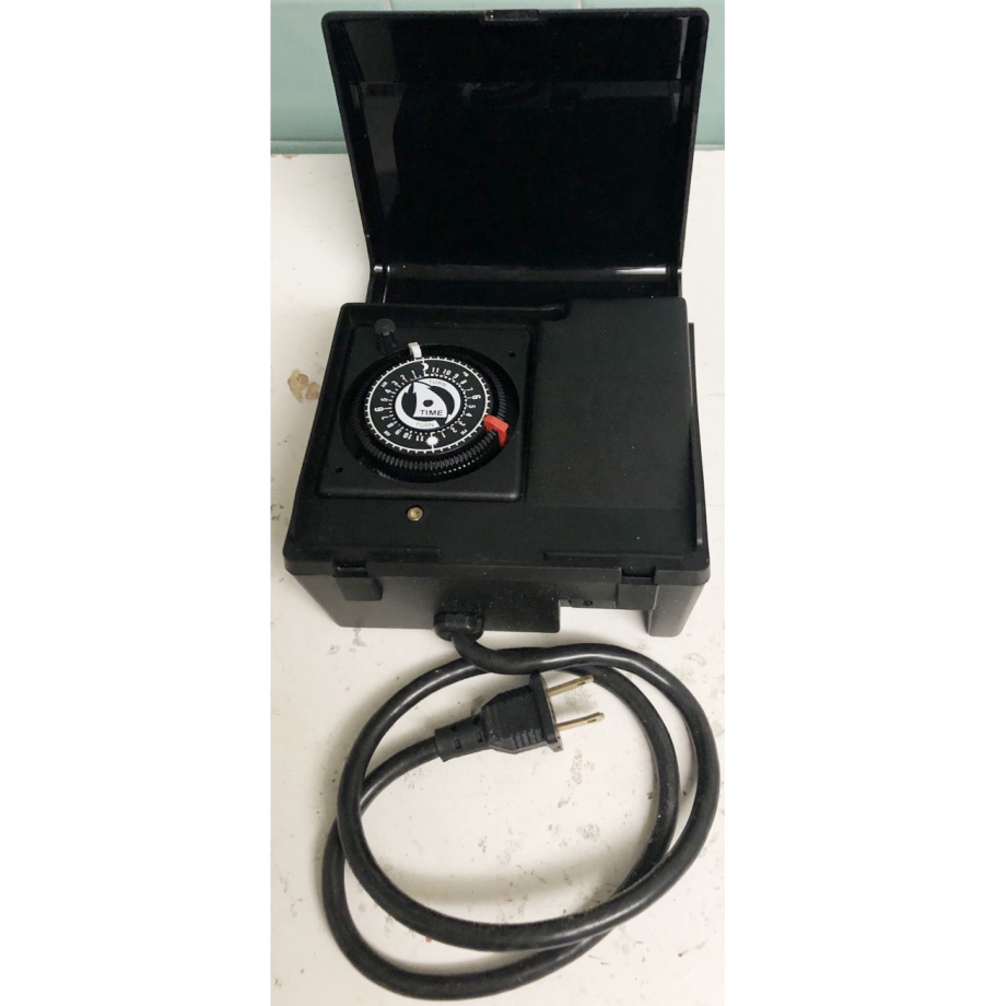 Intermatic Outdoor Timer HB21R Christmas light